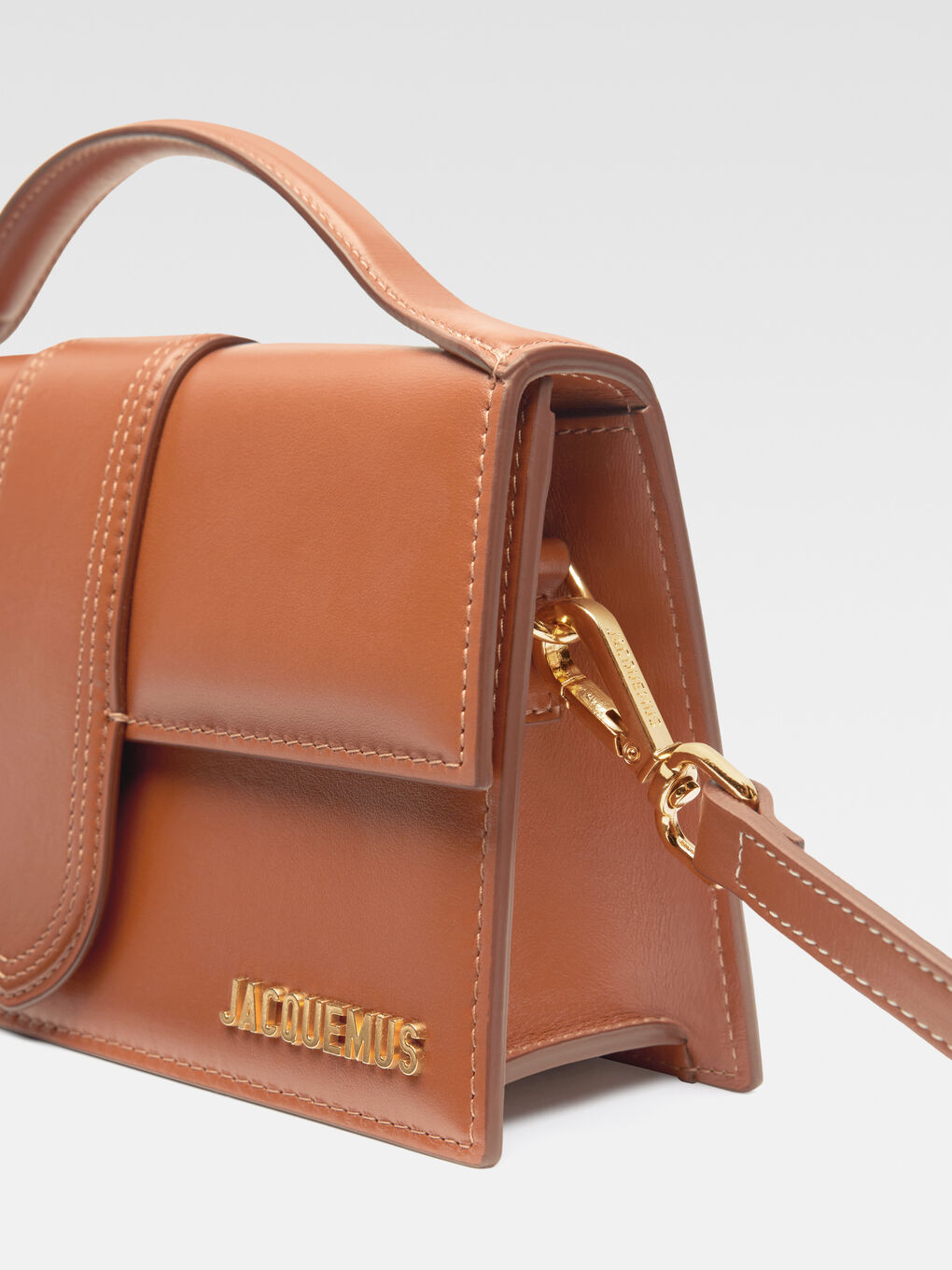 Shop Bags | Jacquemus UAE Official Website