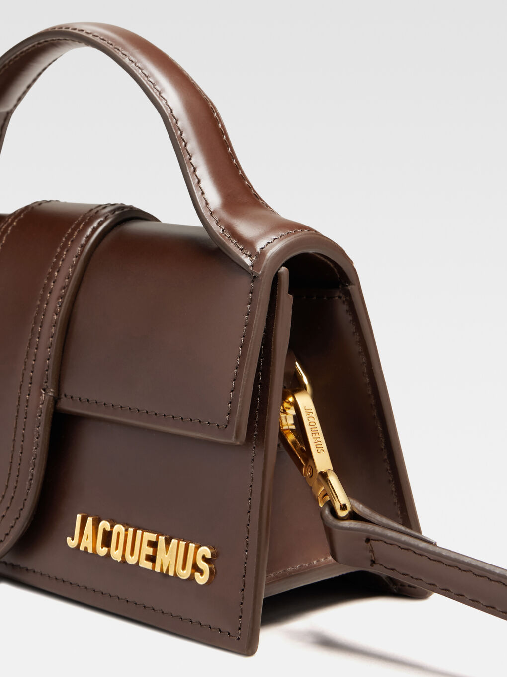 Shop Bags | JACQUEMUS UAE Official Website