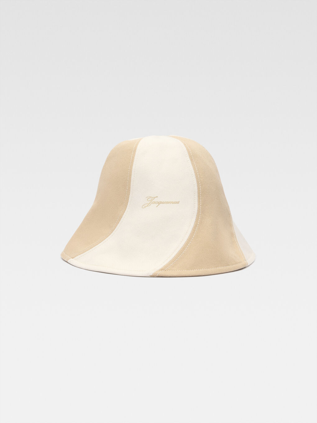 JACQUEMUS SALE