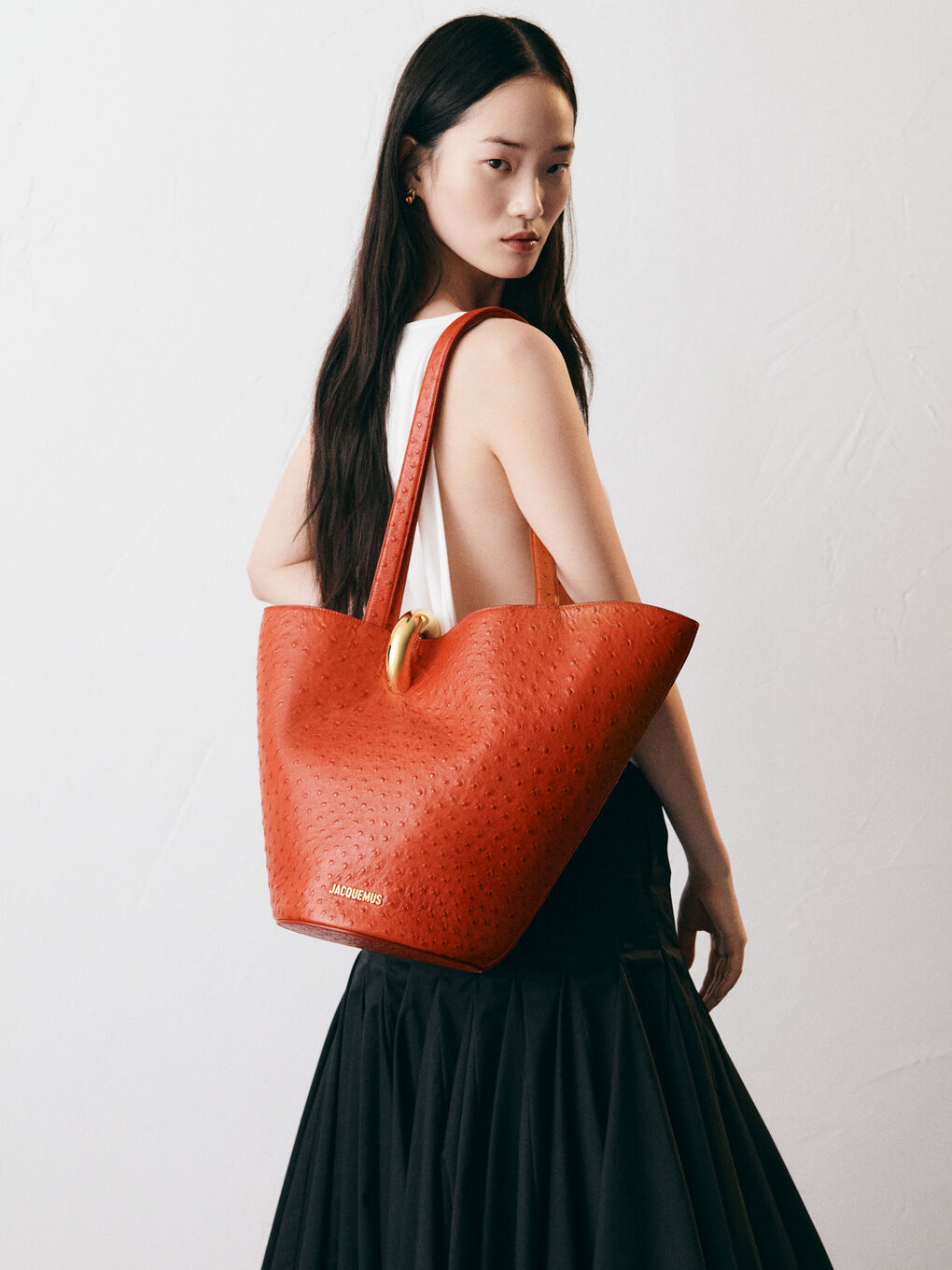 Shop Women's Collection | Jacquemus UAE Official Website