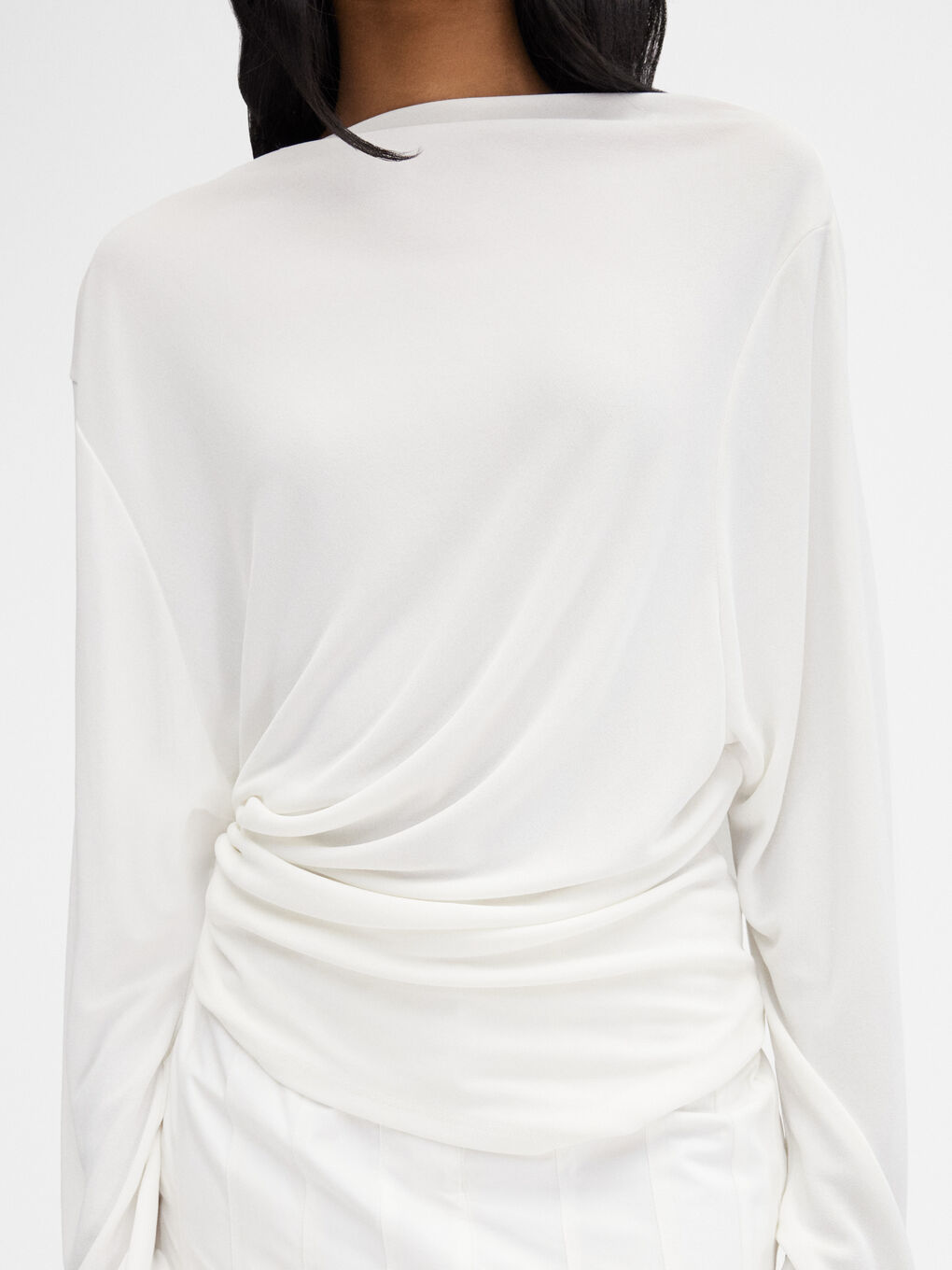 Shop Tops & Shirts | JACQUEMUS UAE Official Website